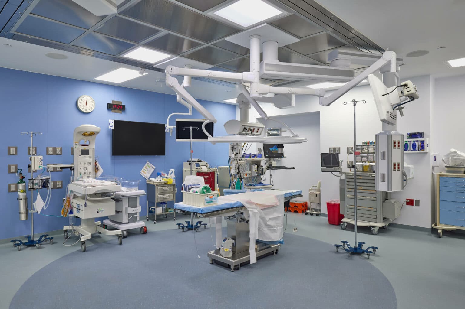 Hux Cancer Center - Garmong