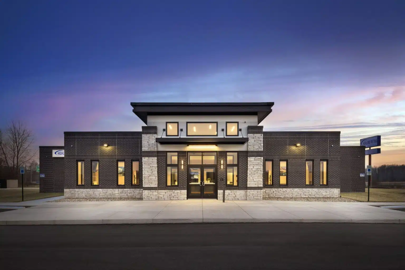 Hux Cancer Center - Garmong