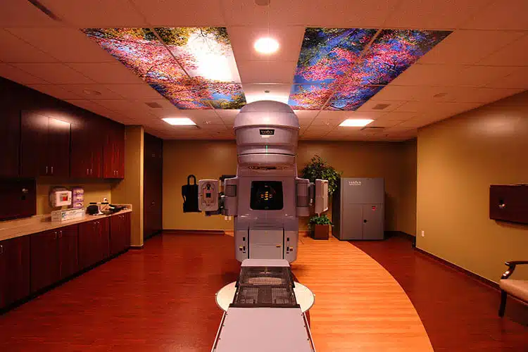 Hux Cancer Center - Garmong